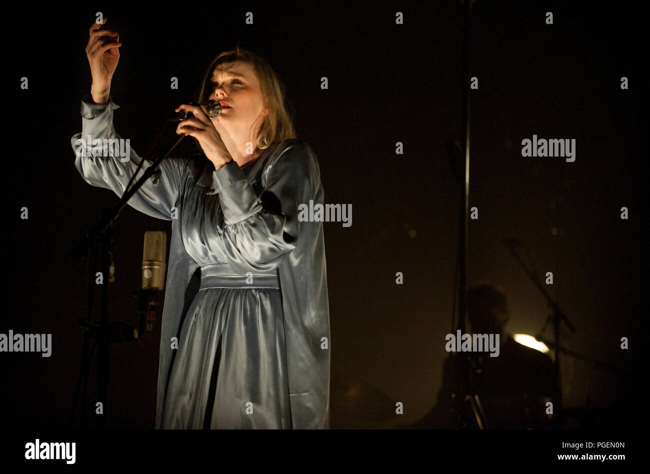 Concert of the Norwegian singer / songwriter Ane Brun in the Bourla ...