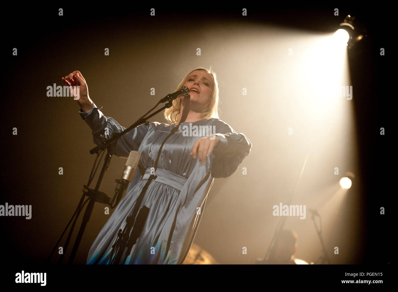 Noorse zangeres hi-res stock photography and images - Alamy