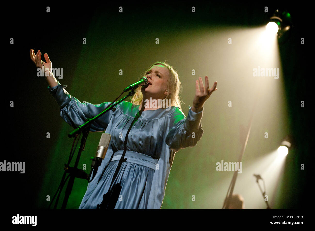 Concert of the Norwegian singer / songwriter Ane Brun in the Bourla ...