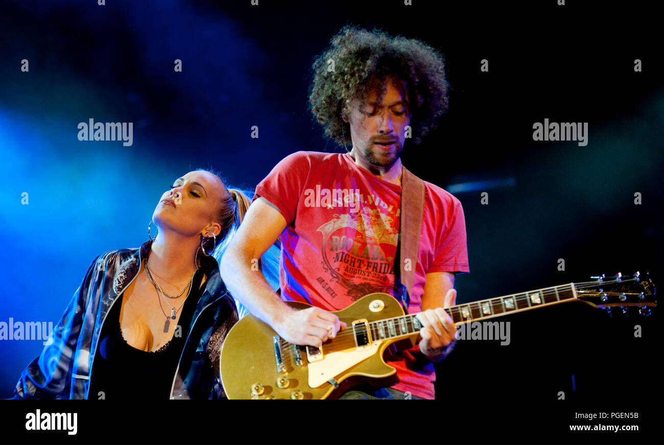 Dutch singer Anouk performing at the Suikerrock festival in Tienen ...