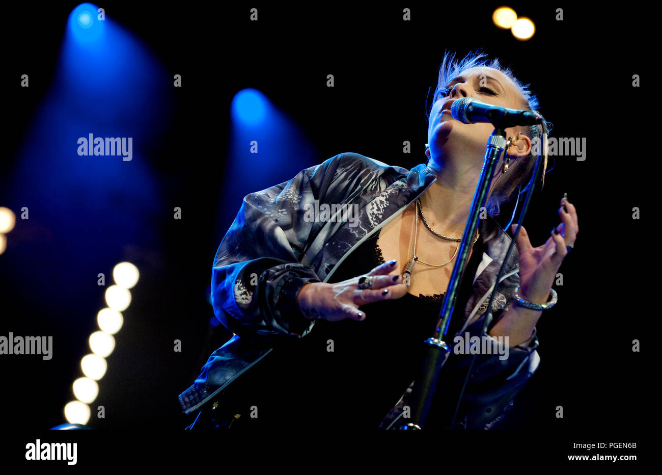 Dutch singer Anouk performing at the Suikerrock festival in Tienen ...