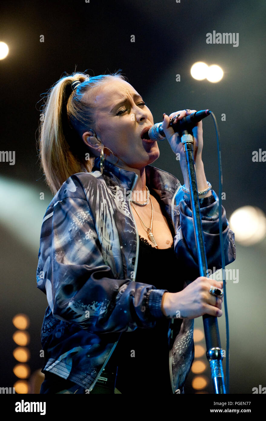 Nederlandse Rock Band High Resolution Stock Photography and Images - Alamy