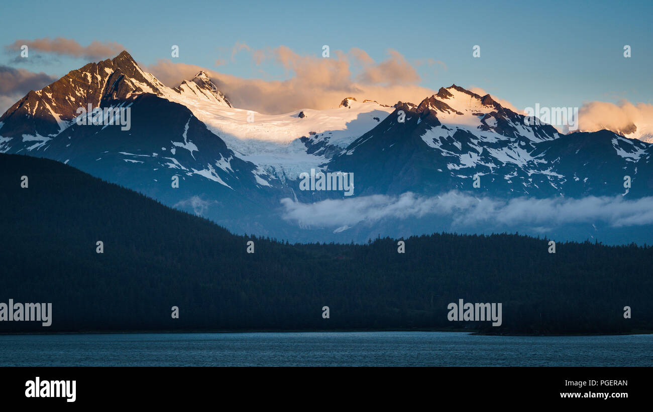 Alaska sunrise hi-res stock photography and images - Alamy