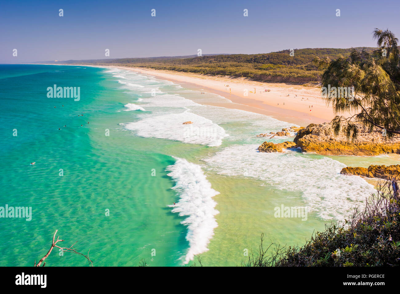 Moreton island australia surfing hi-res stock photography and images ...