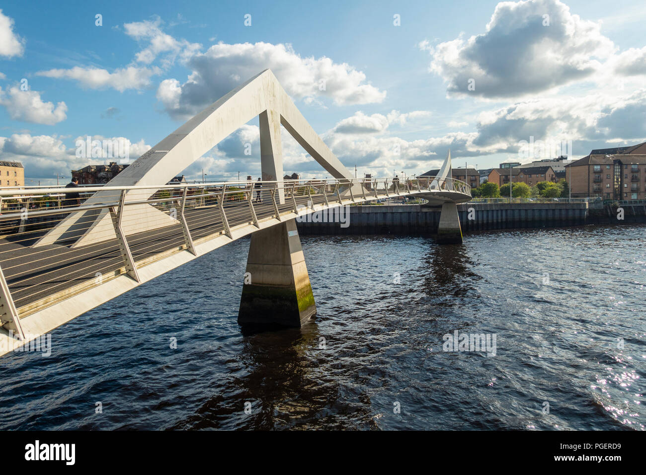 Pedestrian crossing scotland hi-res stock photography and images - Alamy