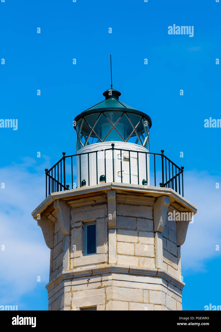 Lighthouse building structure hi-res stock photography and images - Alamy