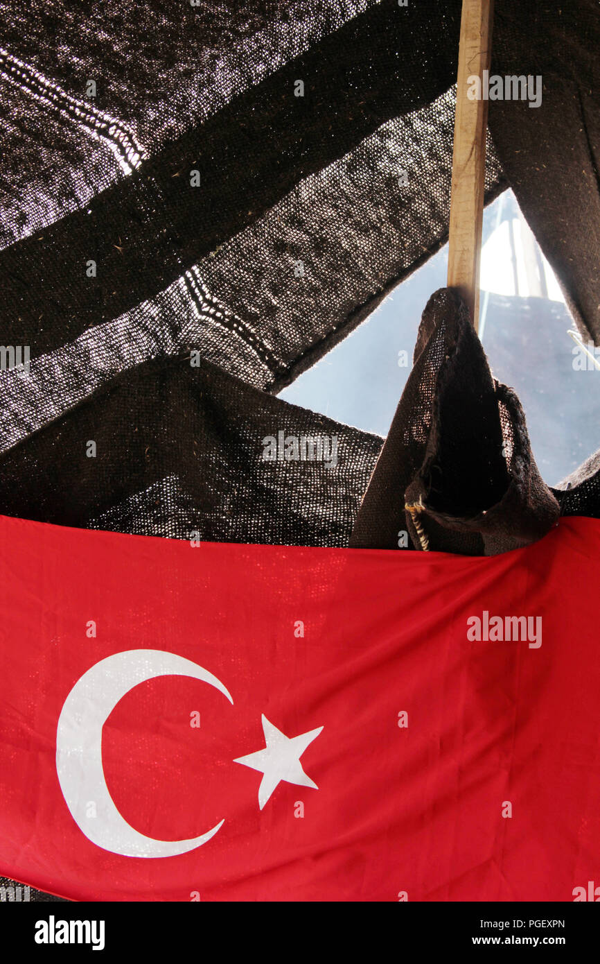 Nomad Tent and Turkish Flag Stock Photo - Alamy