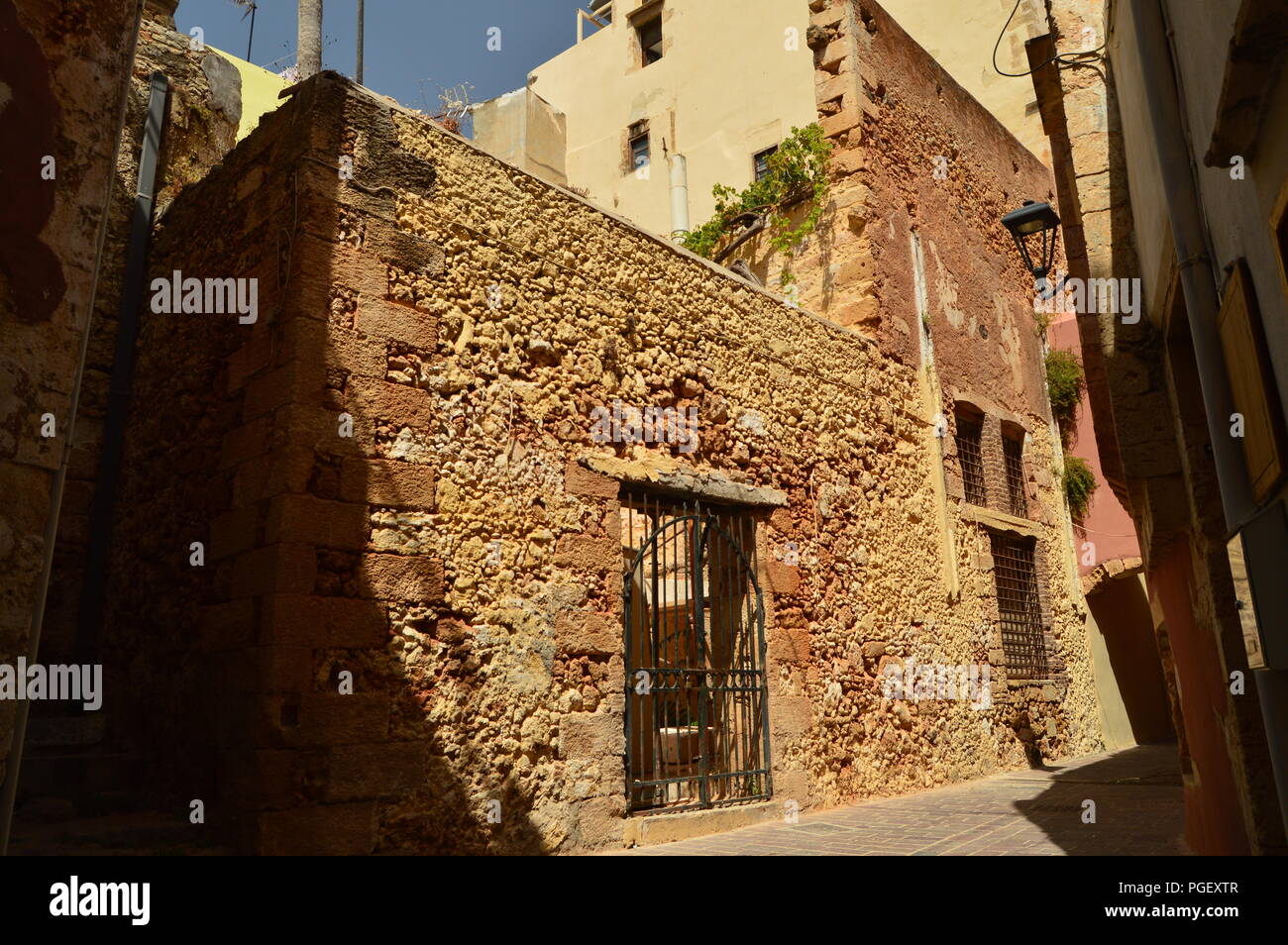 Beautiful Byzantine Style Houses In Chania. History Architecture Travel ...