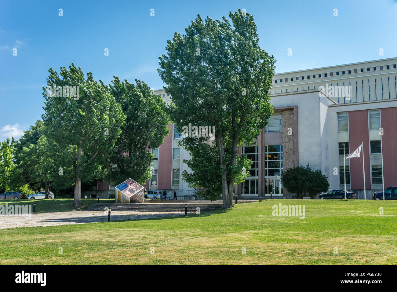Biblioteca Nacional de Portugal (National Library), Campo Grande ...