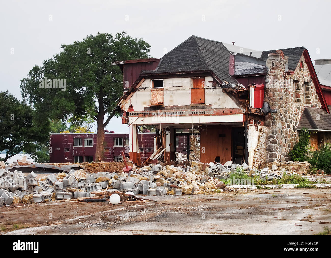 Demolition liverpool hi-res stock photography and images - Alamy