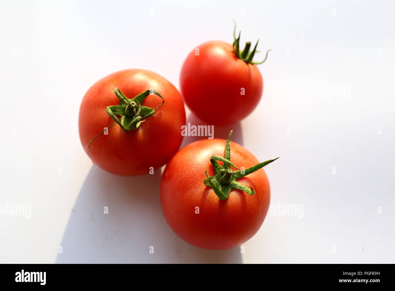 Food: Ripe tomatoes Stock Photo - Alamy