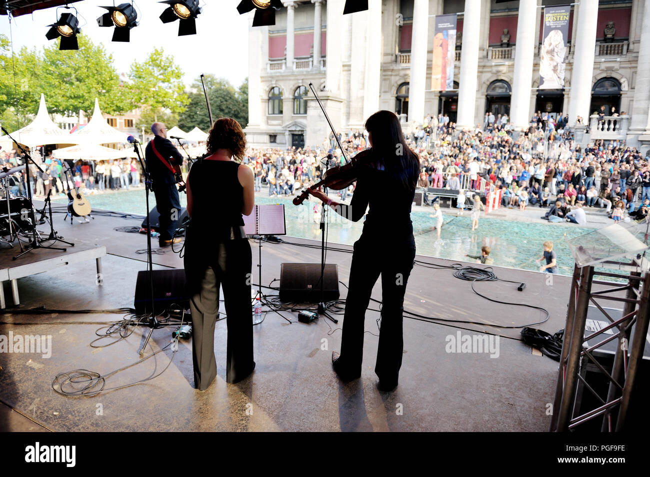 Dutch pop group Brick & Bettina performing on the Leopold De Waelplaats ...