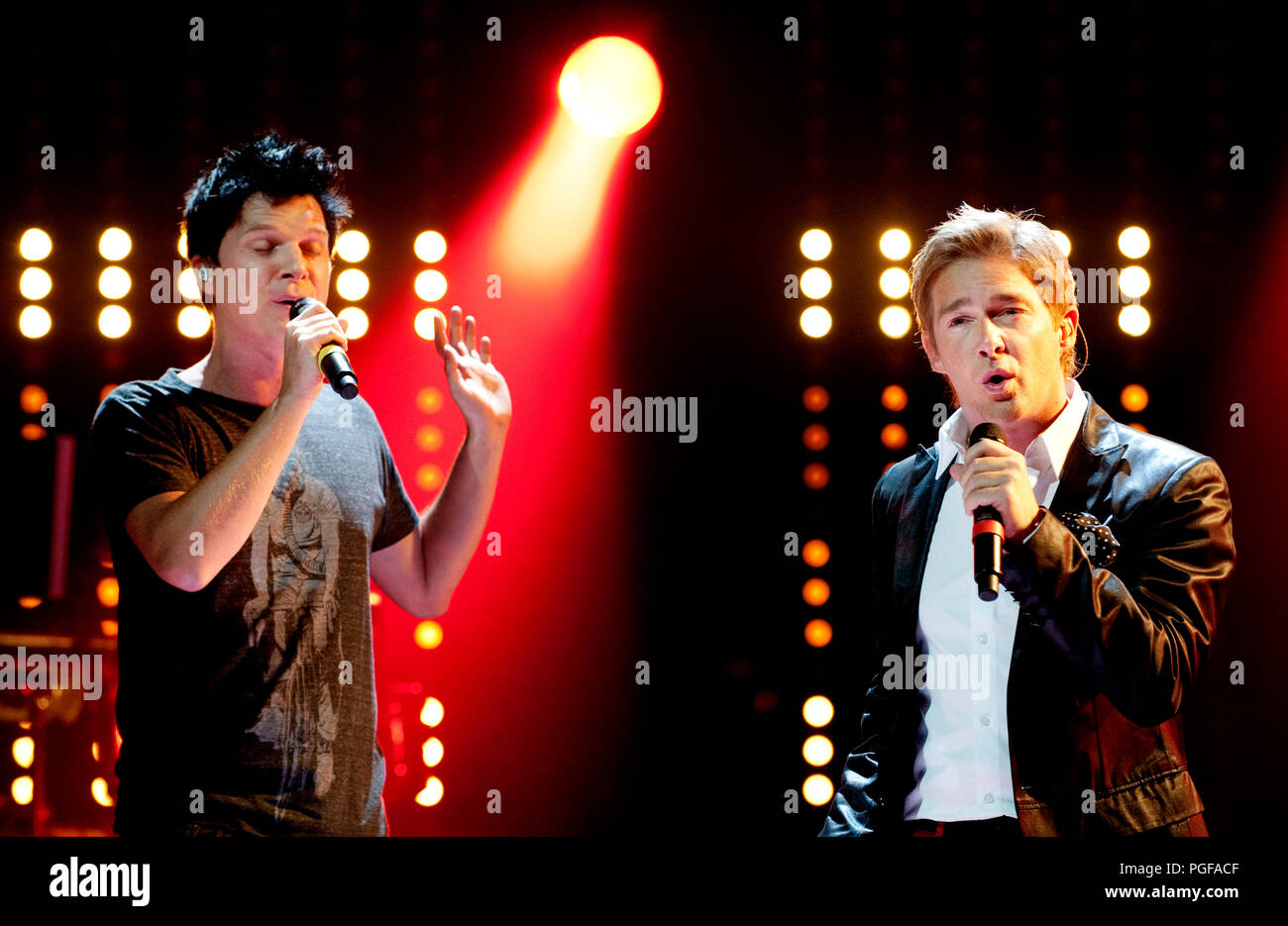 Chanteur de charme hi-res stock photography and images - Alamy