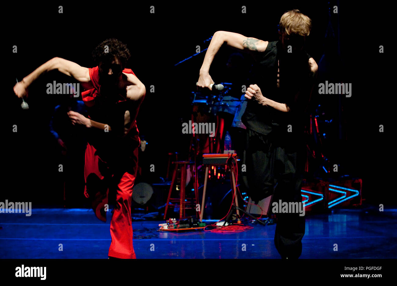 Zita Swoon & Rosas performing Dancing With The Sound Hobbyist in the ...