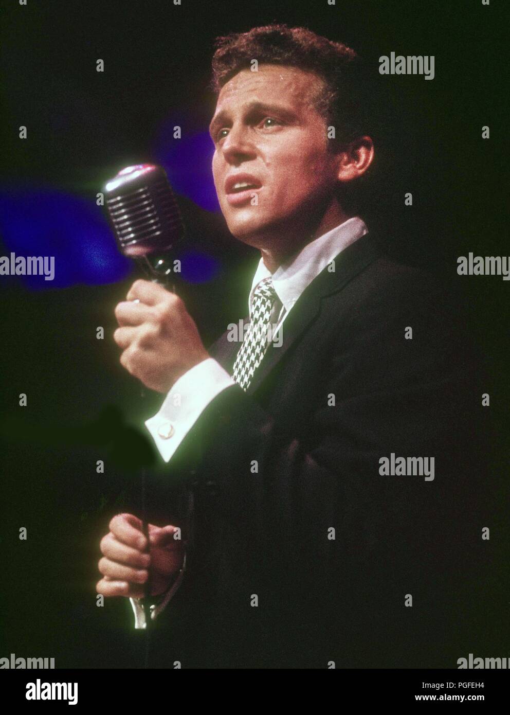 Bobby Vinton 1983 Photo By Adam Scull/PHOTOlink.net /MediaPunch Stock ...