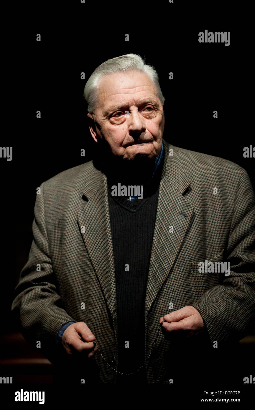 Bart van bilzen hi-res stock photography and images - Alamy