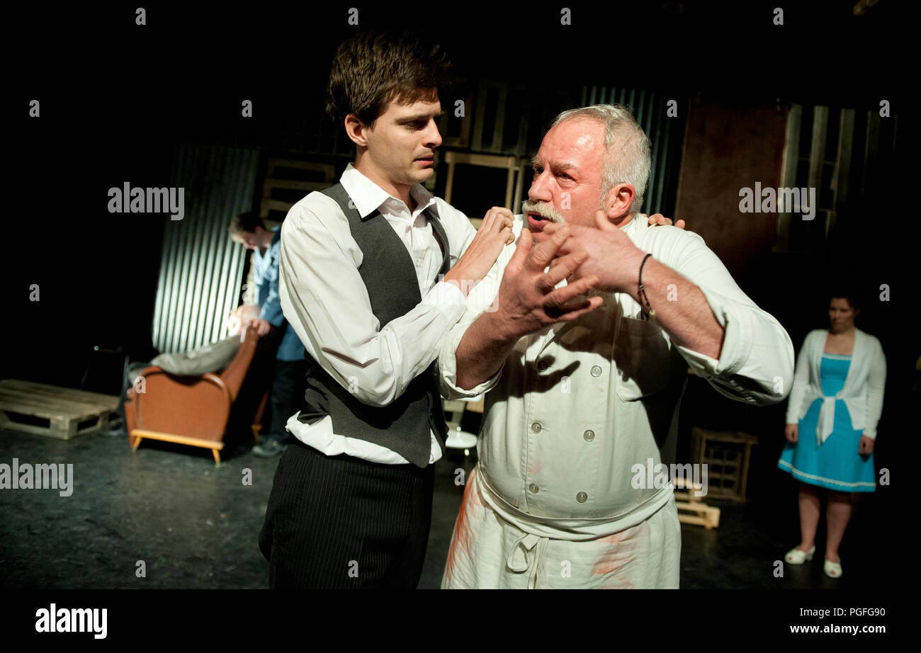 Theatre company De Reynaertghesellen playing "De Heerlijkheid Van Asten ...