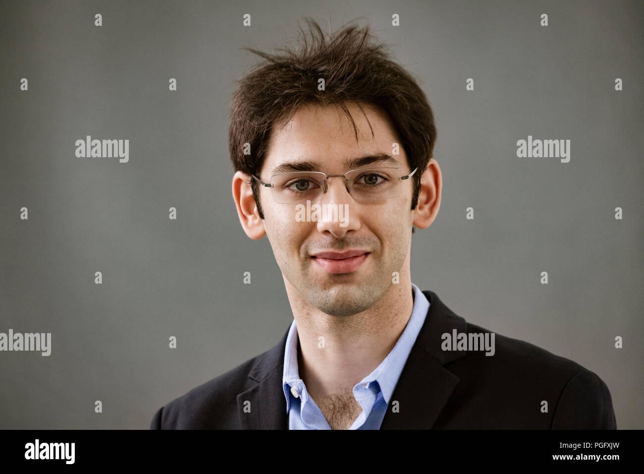 Book o hi-res stock photography and images - Alamy