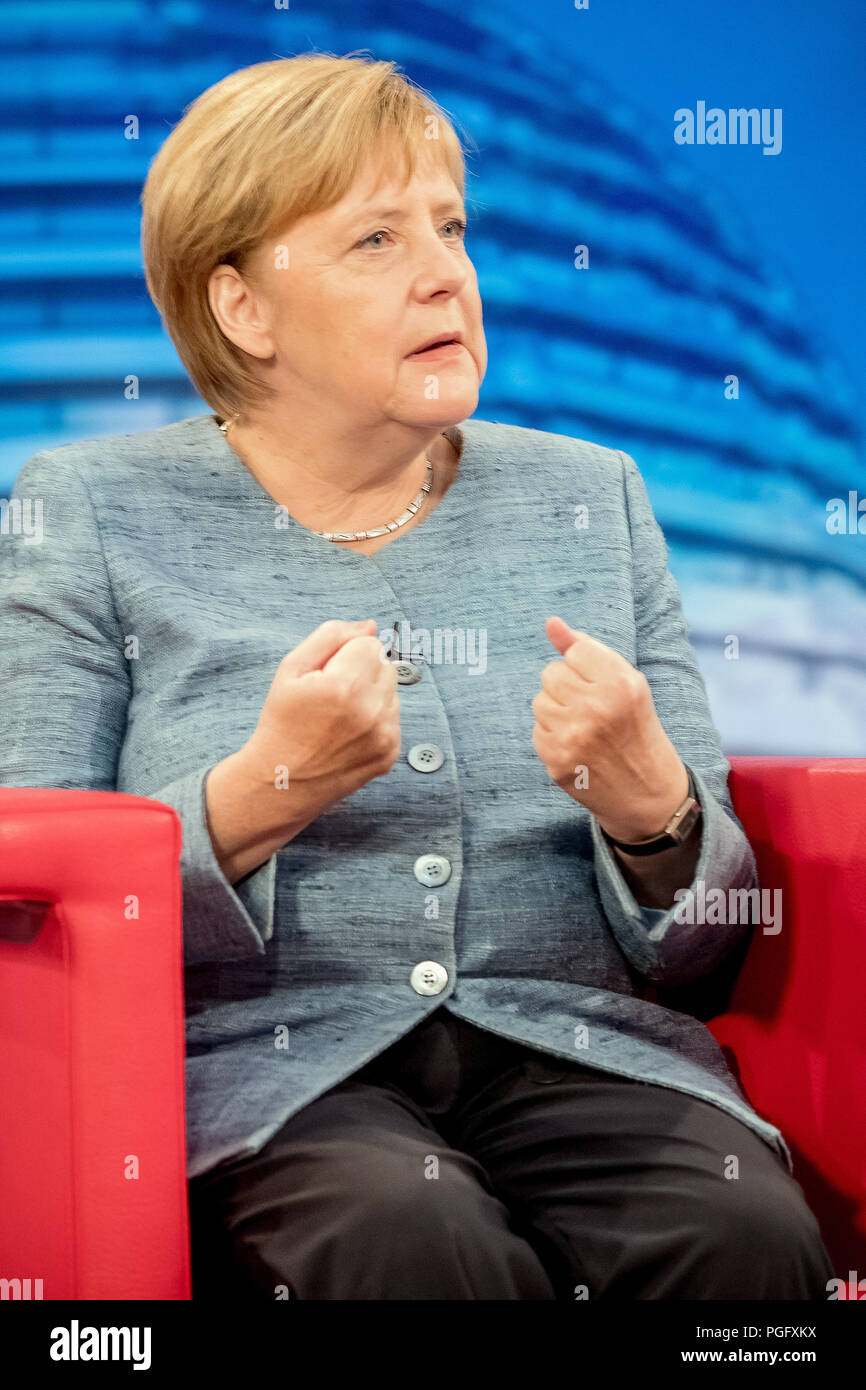 Berlin, Germany. 26th Aug, 2018. Federal Chancellor Angela Merkel (CDU ...