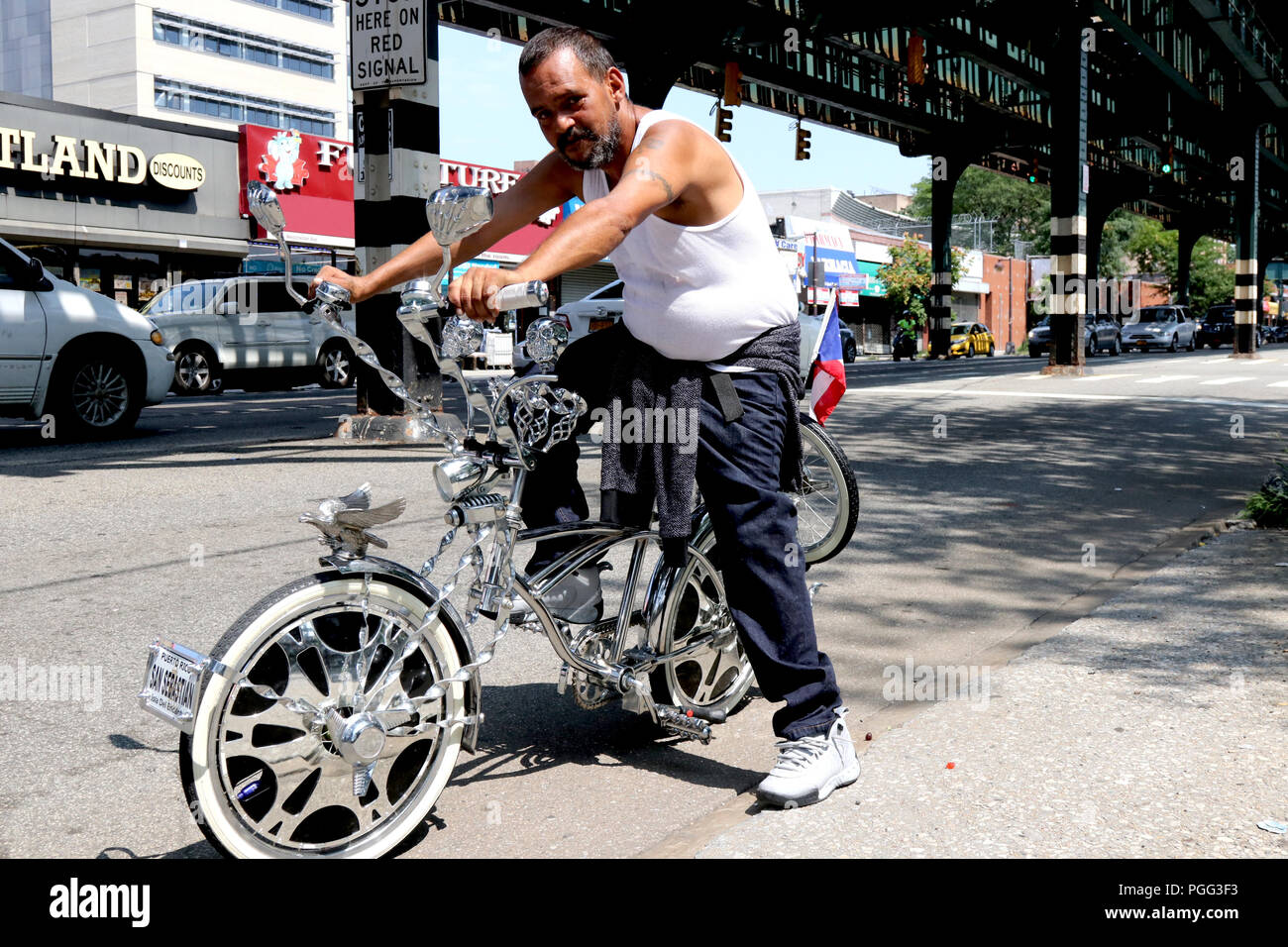The Bronx, New York, USA. 26 Aug, 2018. Members of the Puerto Rico ...