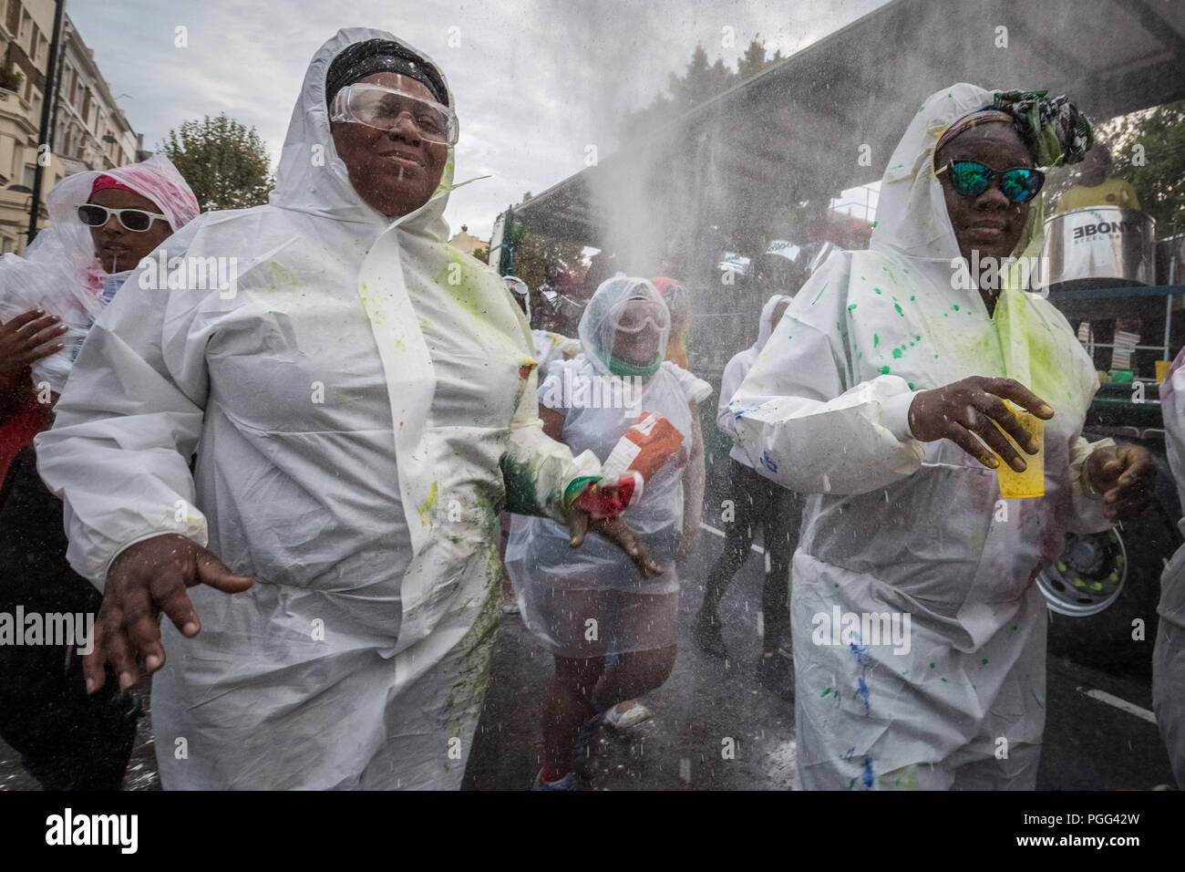 London, UK. 26th August 2018. Jouvert parade starts the Notting Hill ...