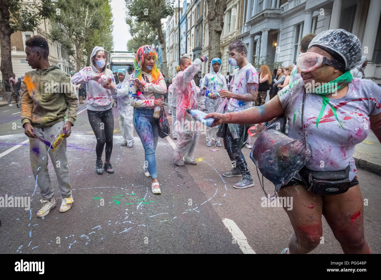 London, UK. 26th August 2018. Jouvert parade starts the Notting Hill ...