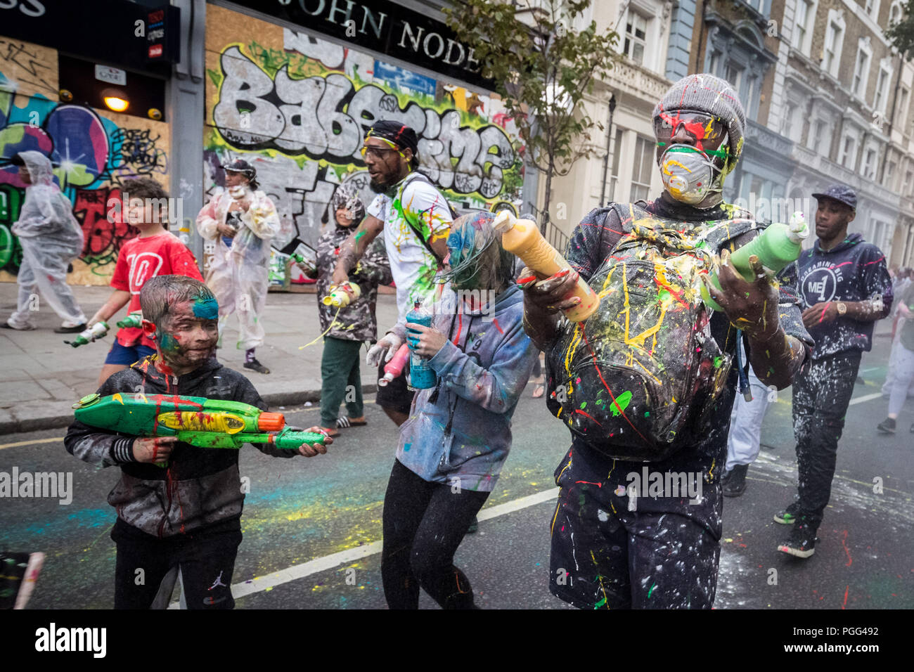 London, UK. 26th August 2018. Jouvert parade starts the Notting Hill ...