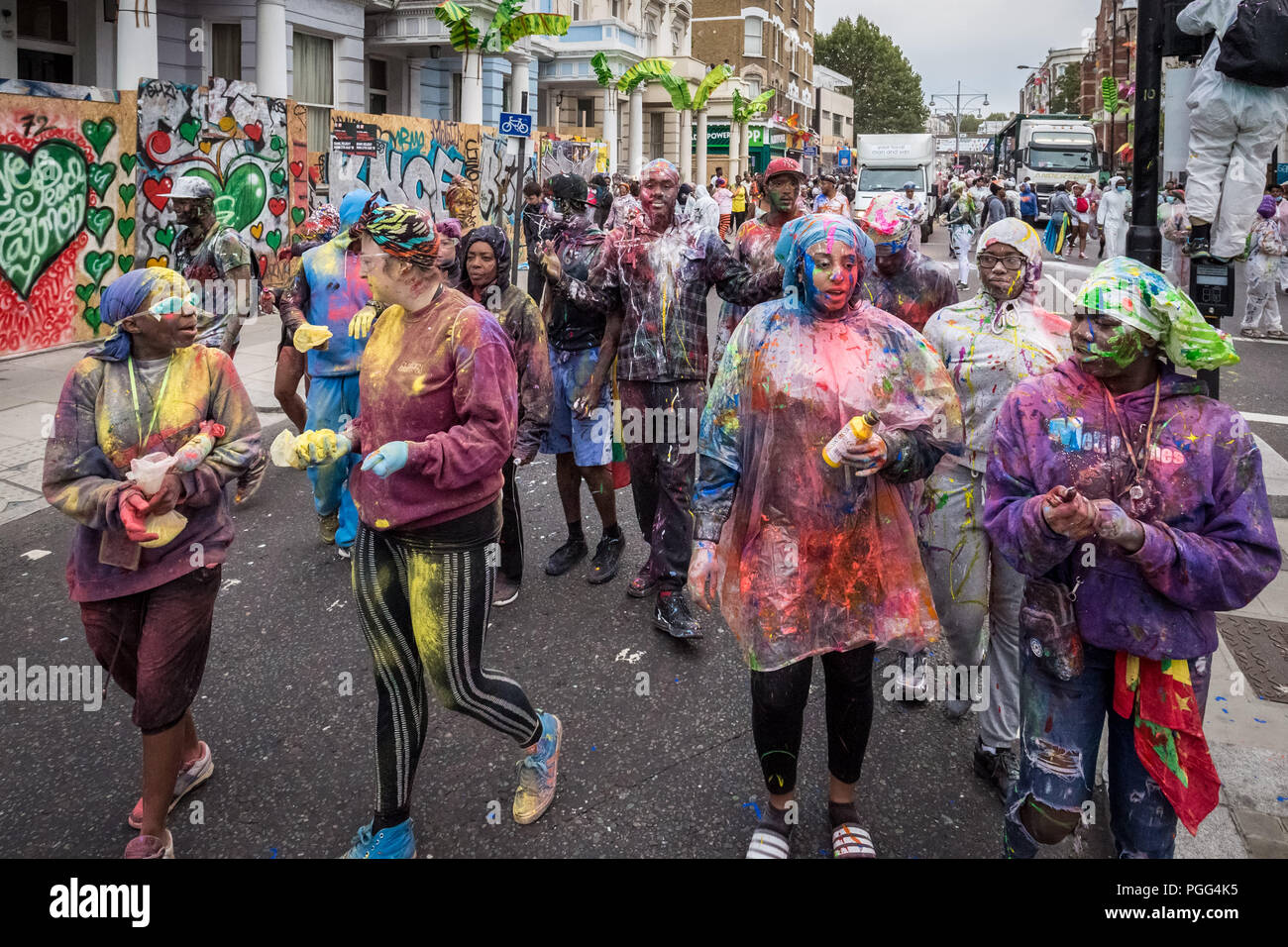 London, UK. 26th August 2018. Jouvert parade starts the Notting Hill ...