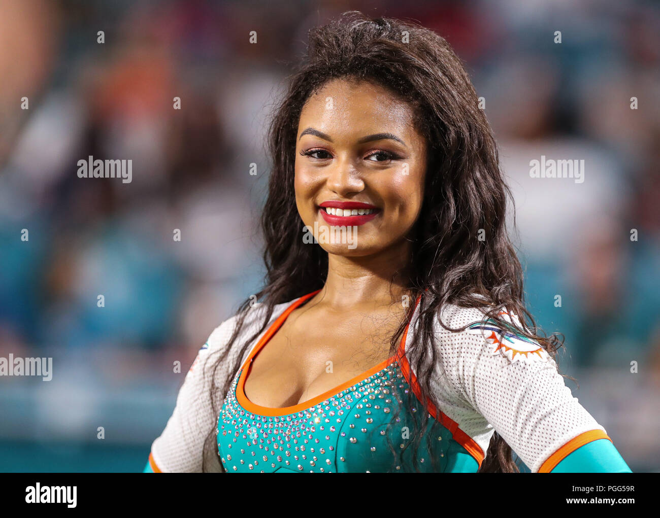 Miami dolphins cheerleader hi-res stock photography and images - Alamy