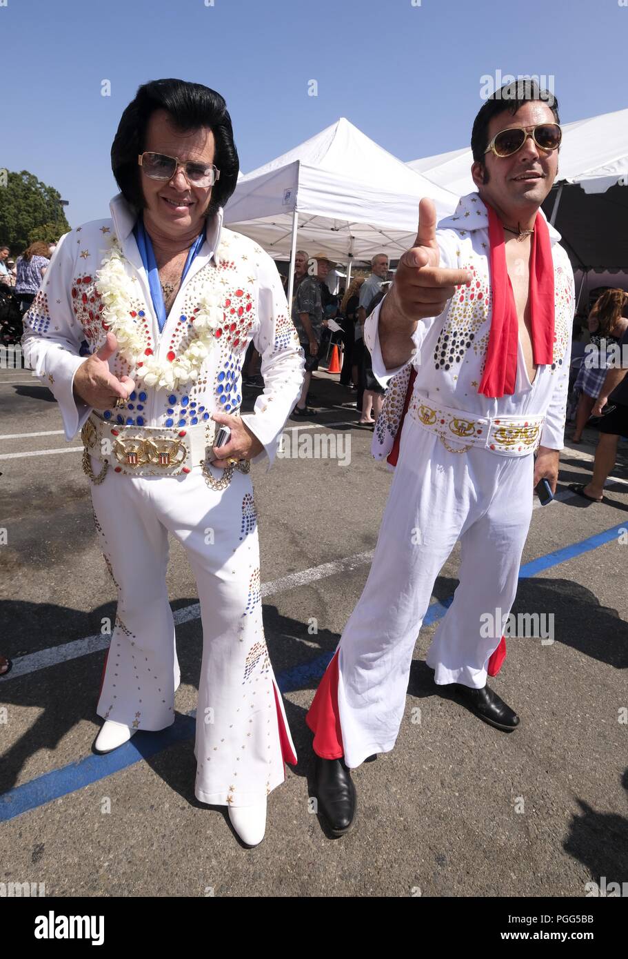 Los Angeles, California, USA. 26th Aug, 2018. Fans dressed as Elvis ...