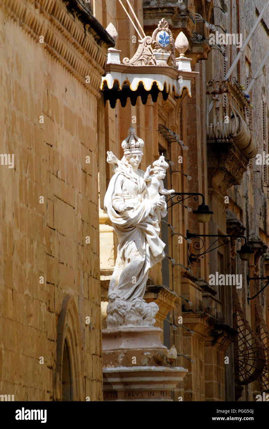 Religious statue in malta hi-res stock photography and images - Alamy