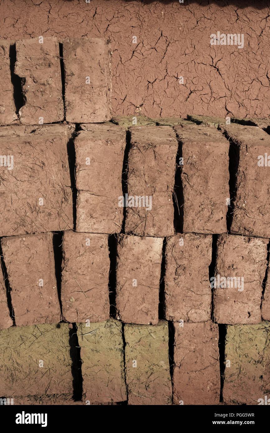 Adobe structures hi-res stock photography and images - Alamy