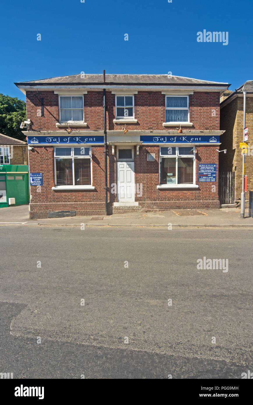 Marden Village Indian Restaurant & Take Away Kent Stock Photo - Alamy