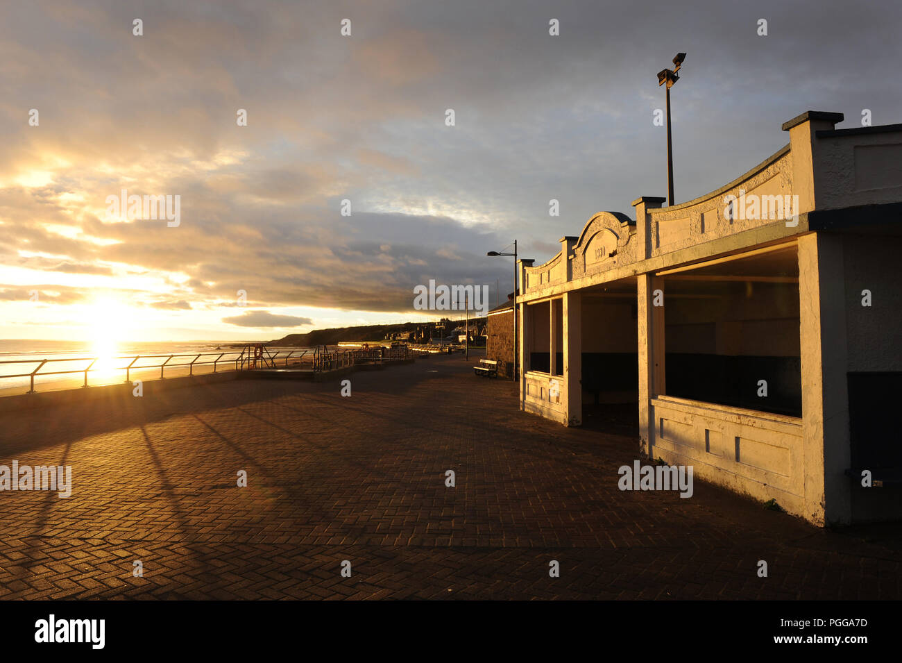 Spittal promenade seaside british hi-res stock photography and images ...