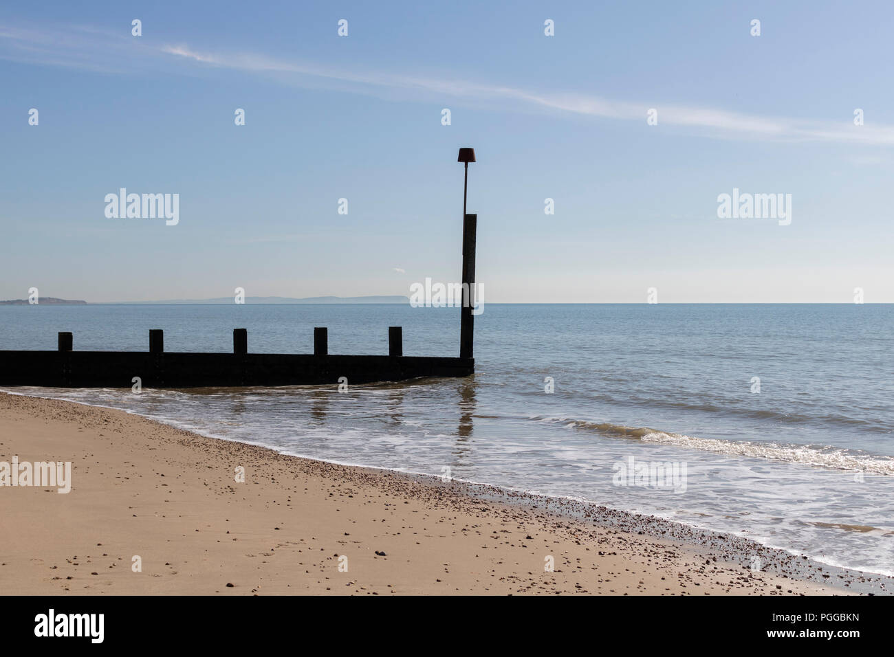 Groynes on bournemouth beach hi-res stock photography and images - Alamy