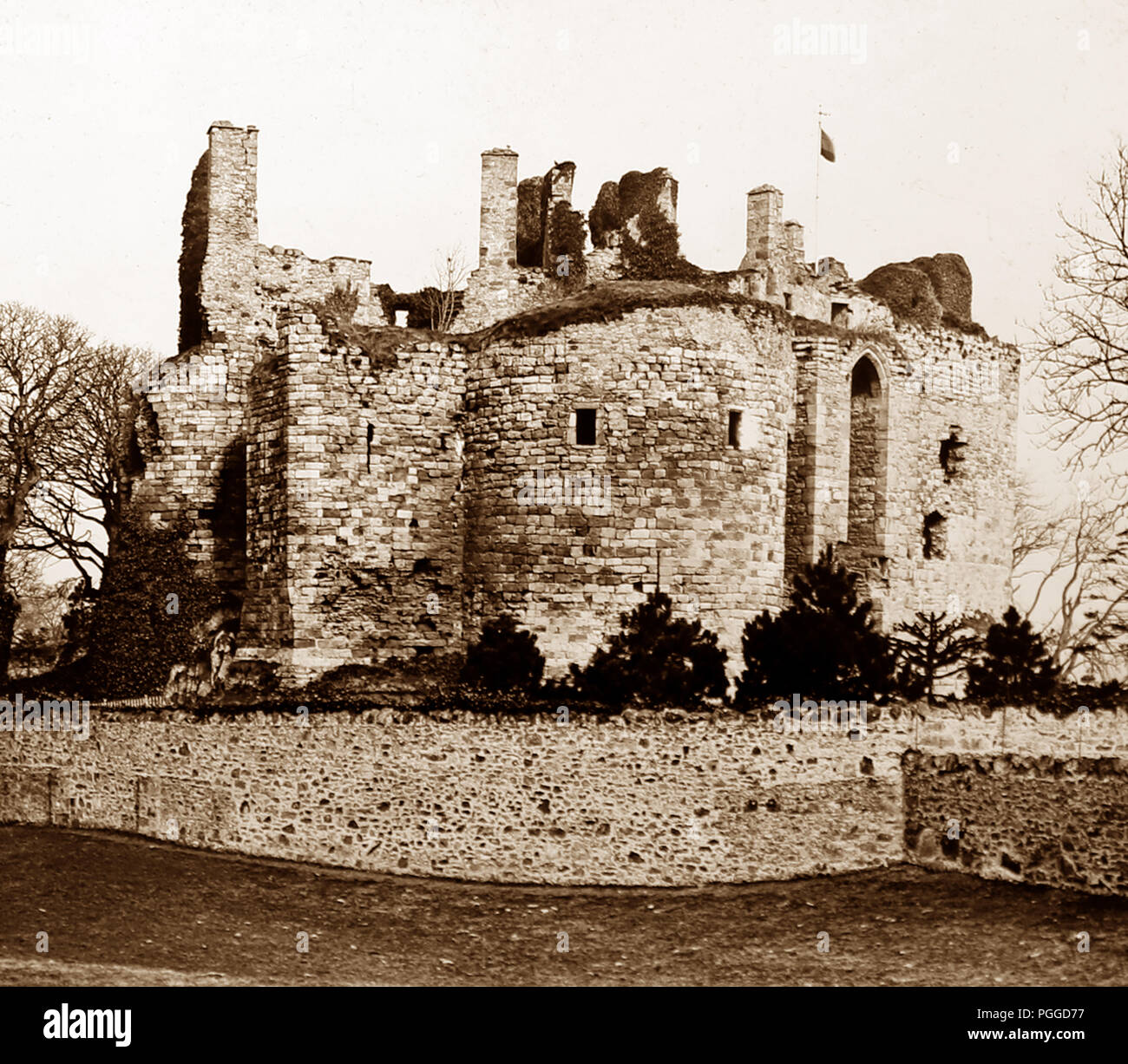 Dirleton Castle, Victorian period Stock Photo - Alamy