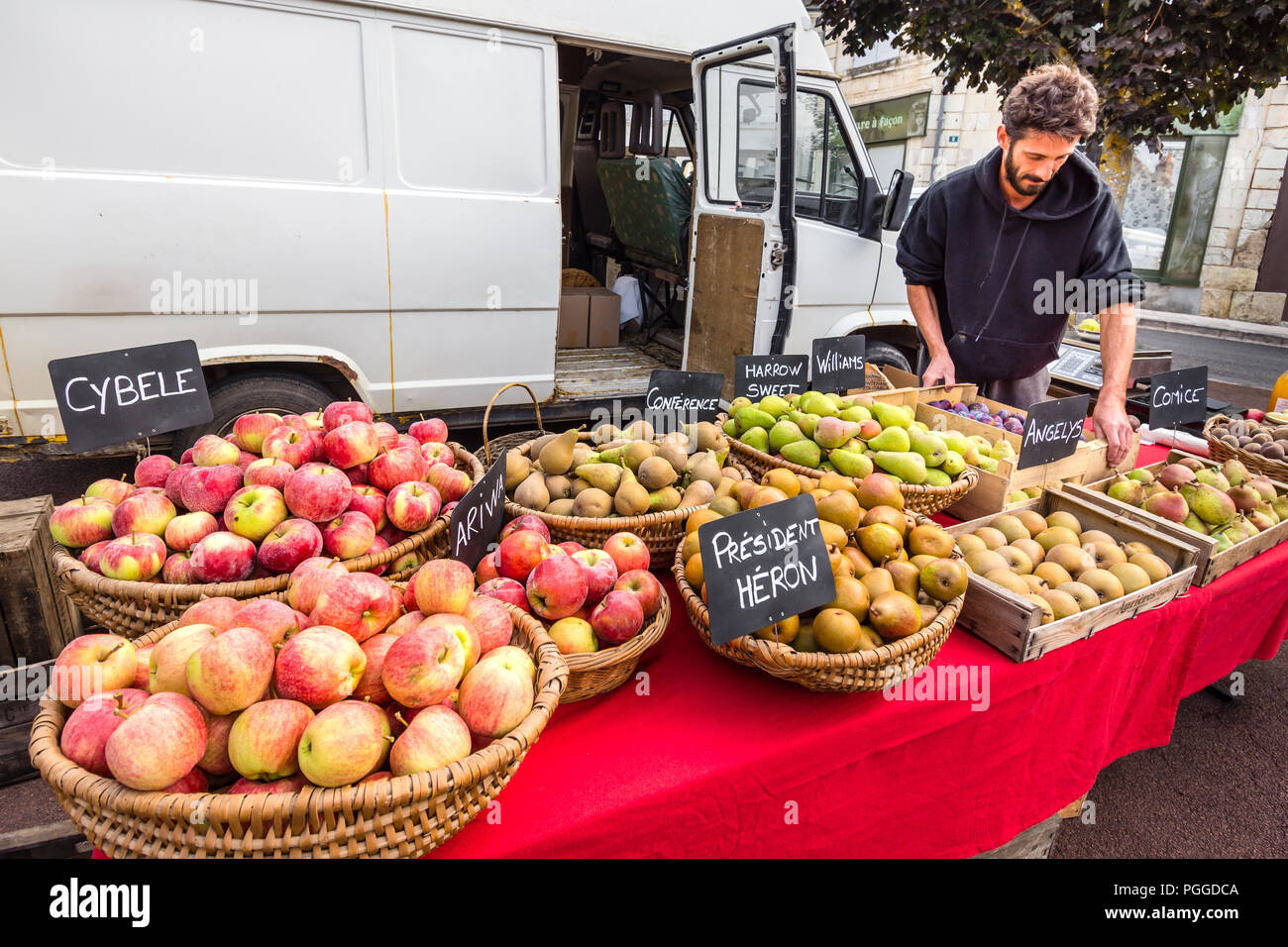 Organic fruit stall in French market square Stock Photo - Alamy