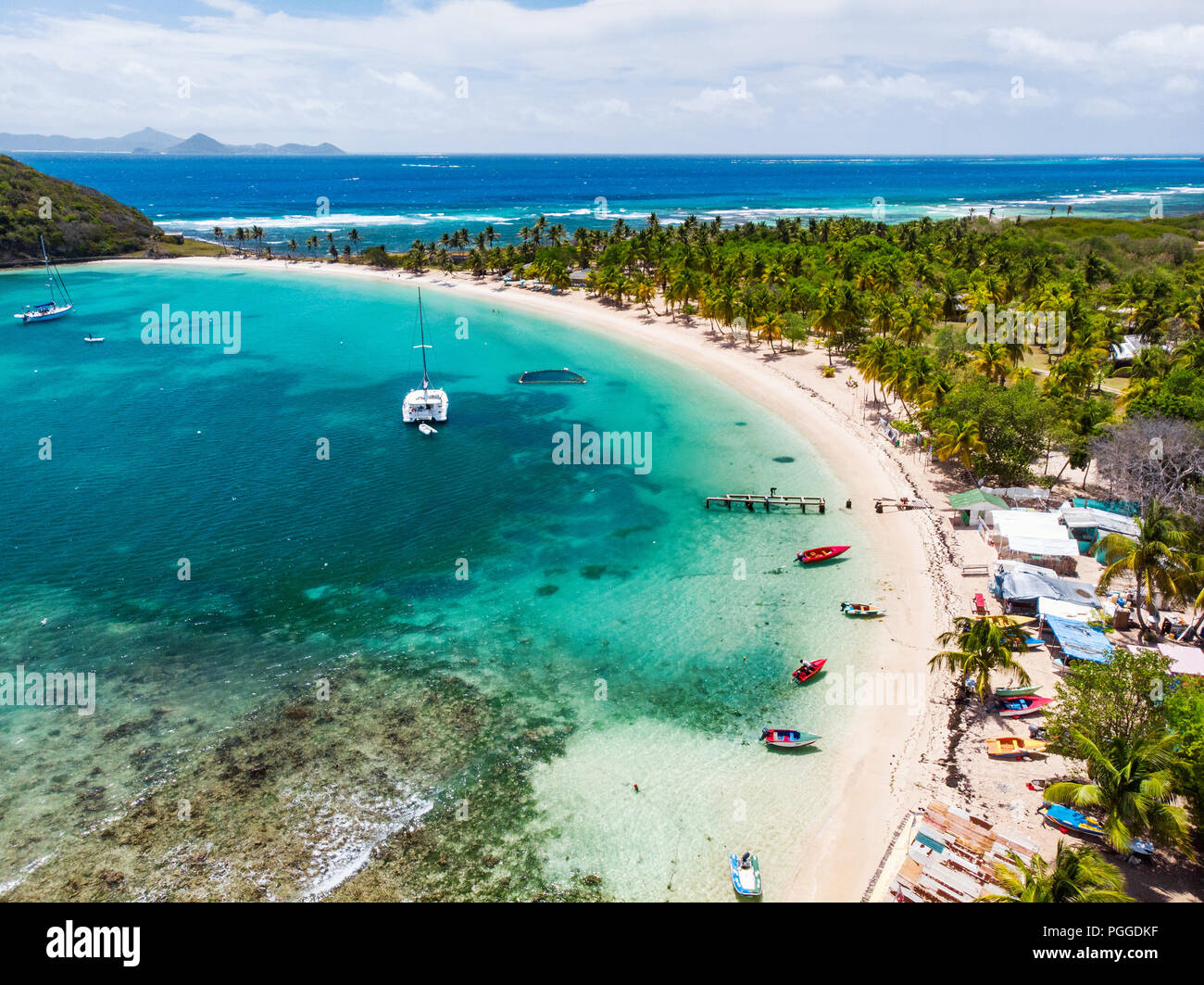 Mayreau island in grenadines caribbean hi-res stock photography and ...