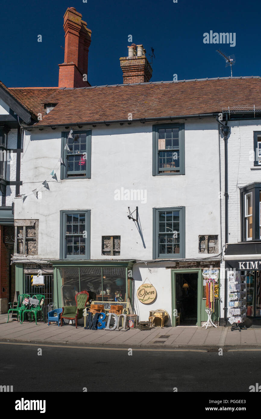 Ancient shop front hi-res stock photography and images - Alamy