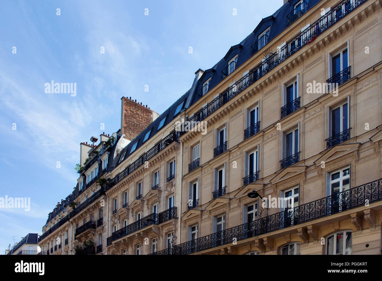 Traditional french style architecture hi-res stock photography and ...