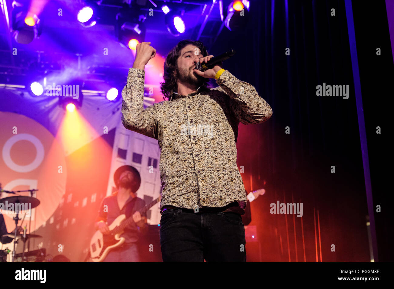 Dodo singer hi-res stock photography and images - Alamy