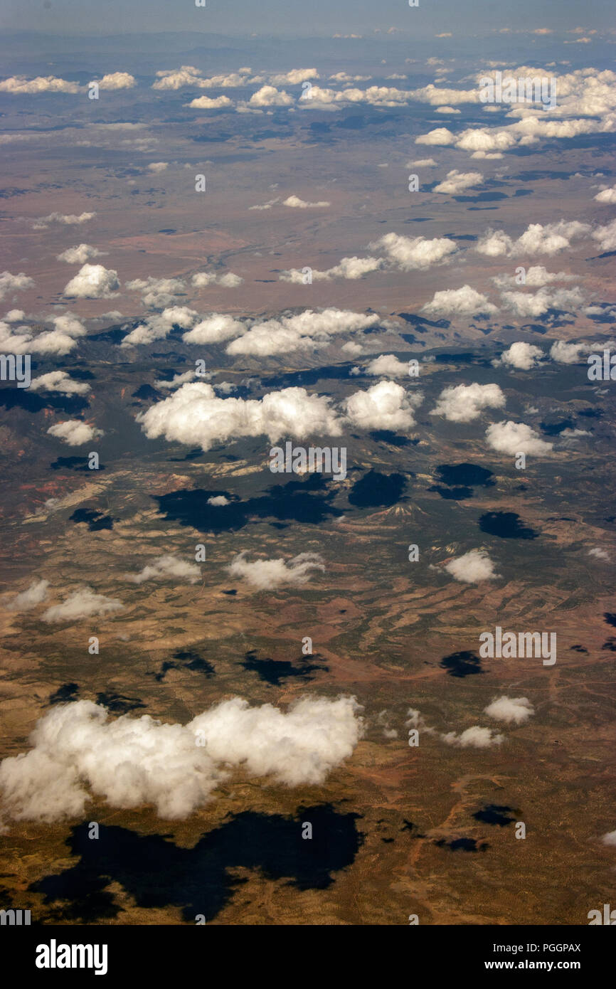 Aerial view of the desert hi-res stock photography and images - Alamy