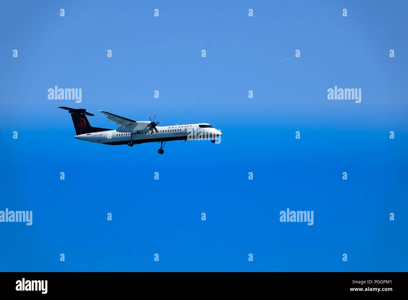 Toronto, Canada-August 20, 2018: Planes landing in Billy Bishop Toronto ...