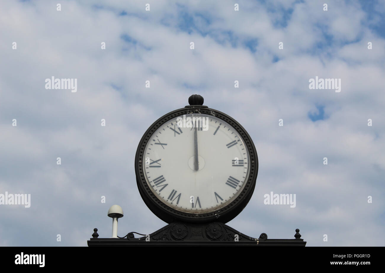Classic vintage clock Stock Photo - Alamy