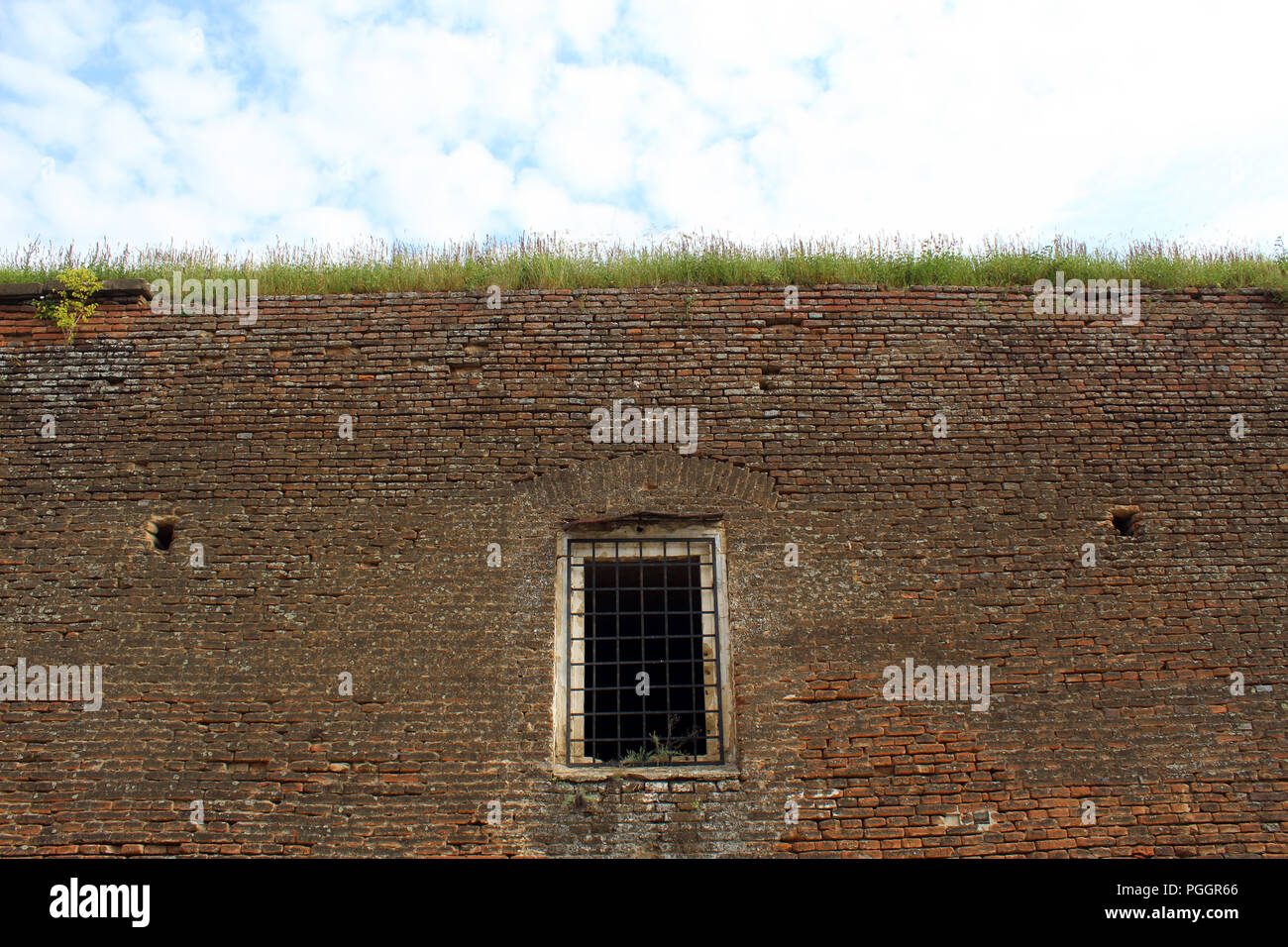 Prison cell wall hi-res stock photography and images - Alamy