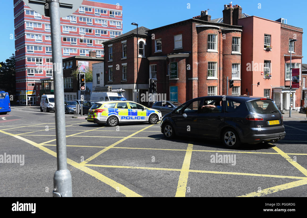 Yellow box junction hi-res stock photography and images - Alamy