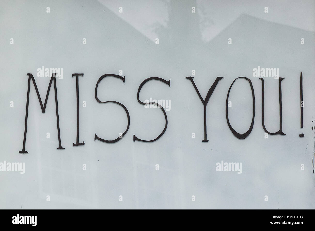 Restaurant window posters hi-res stock photography and images - Alamy