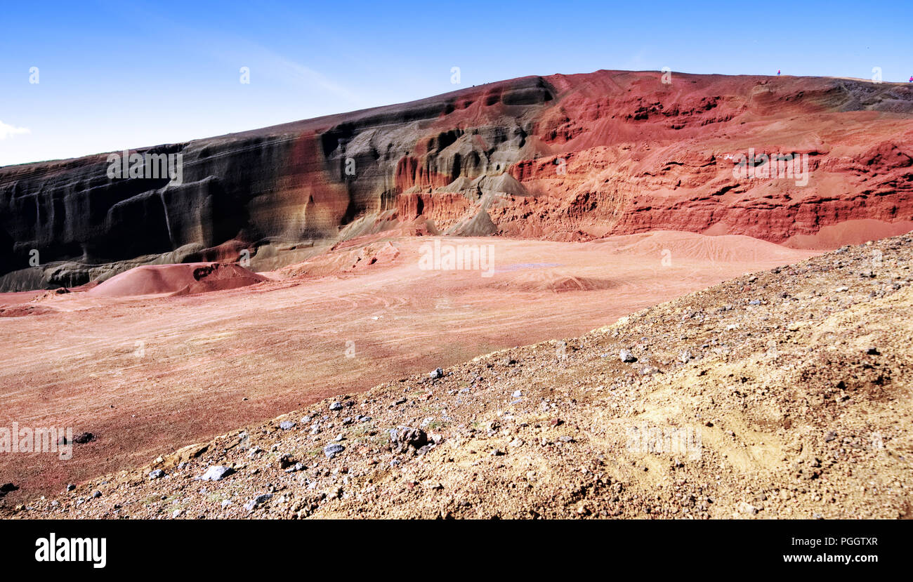 Tourism iceland hi-res stock photography and images - Alamy