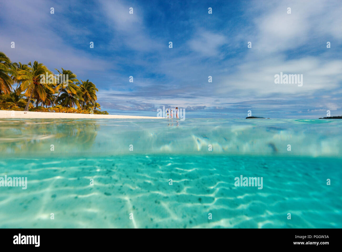 Cook Islands Family High Resolution Stock Photography and Images - Alamy