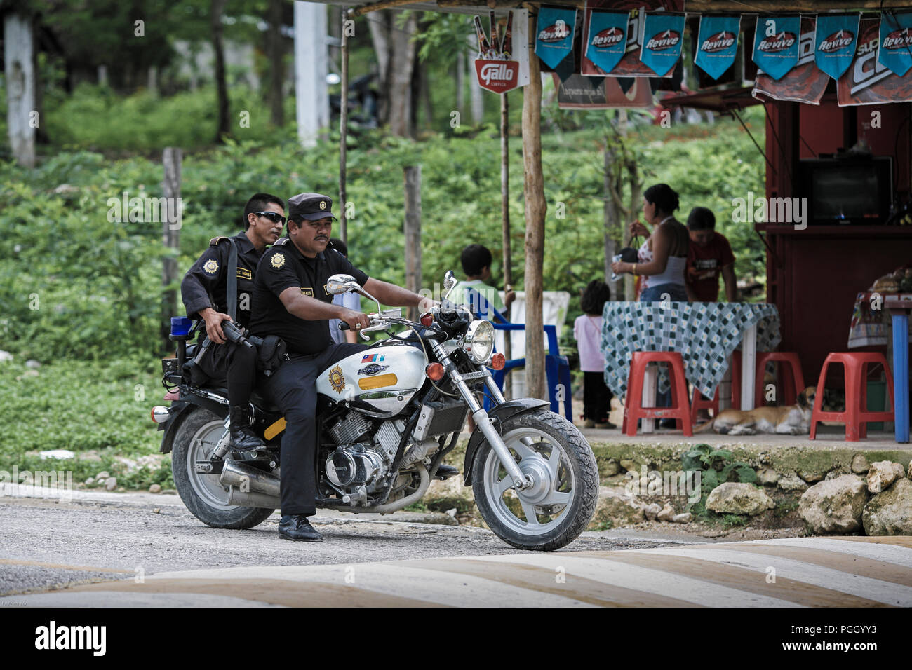 Police guatemala hi-res stock photography and images - Alamy